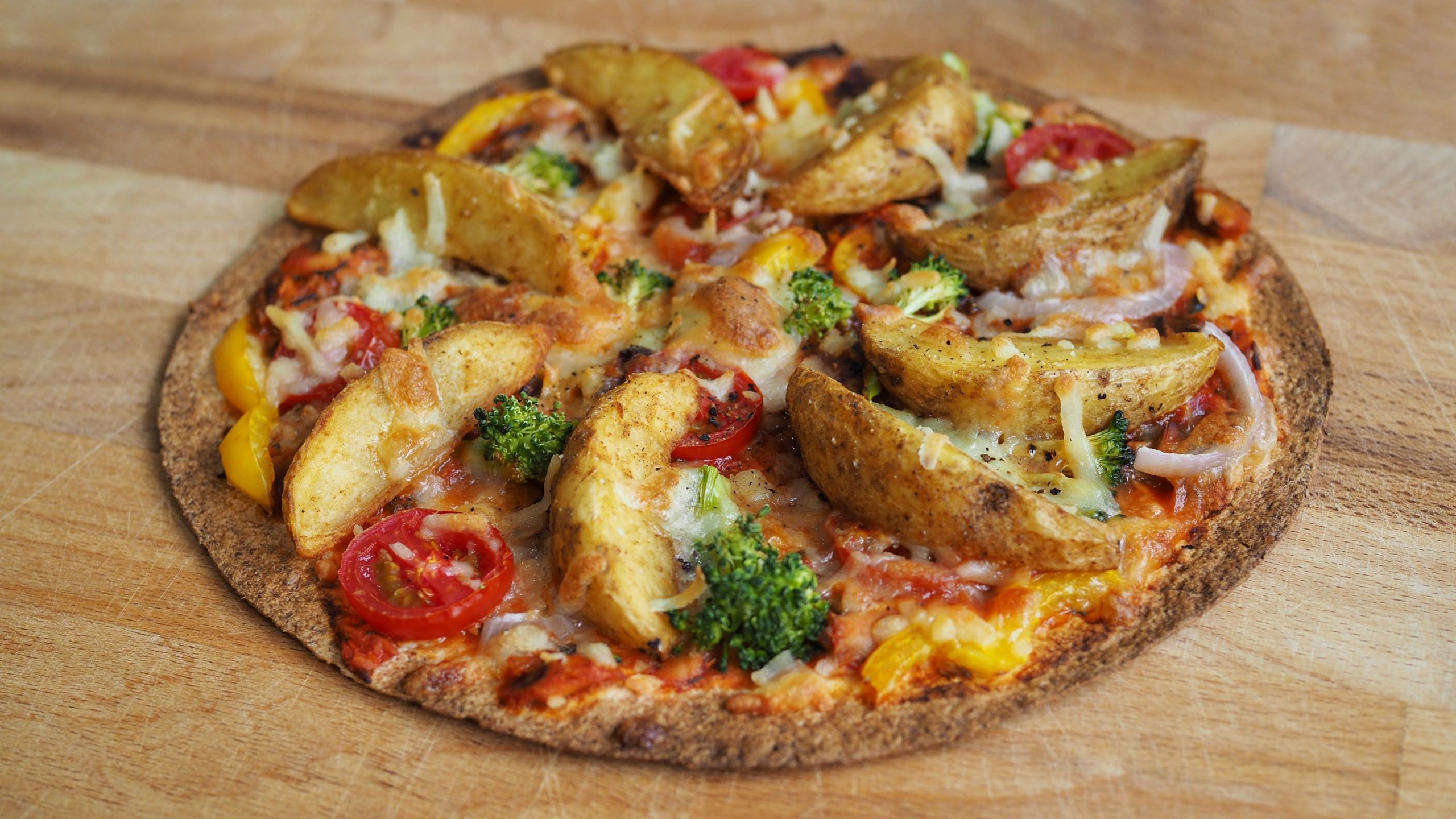 U.S. Potato Wedges Pizza - Potatoes USA